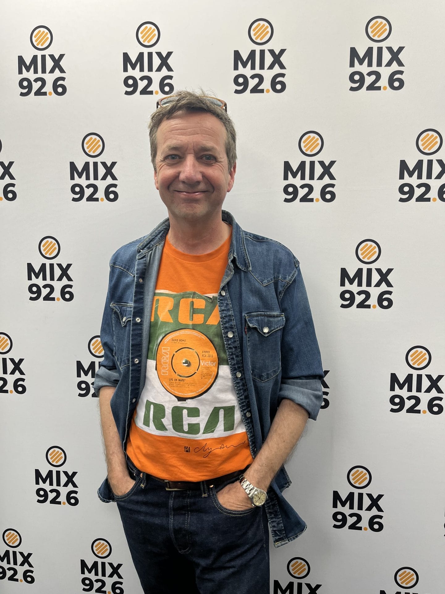 Morgan Howell - Supersize Art - Hertfordshire's Mix 92.6